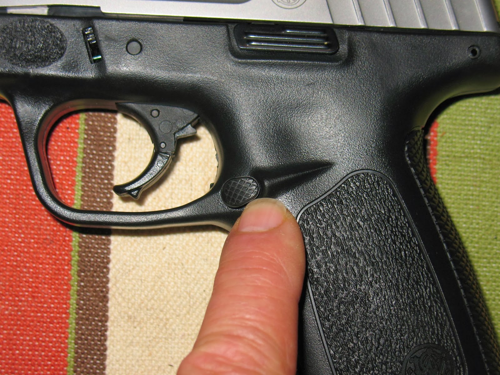 Sensible Survival: Smith & Wesson SD9VE – review