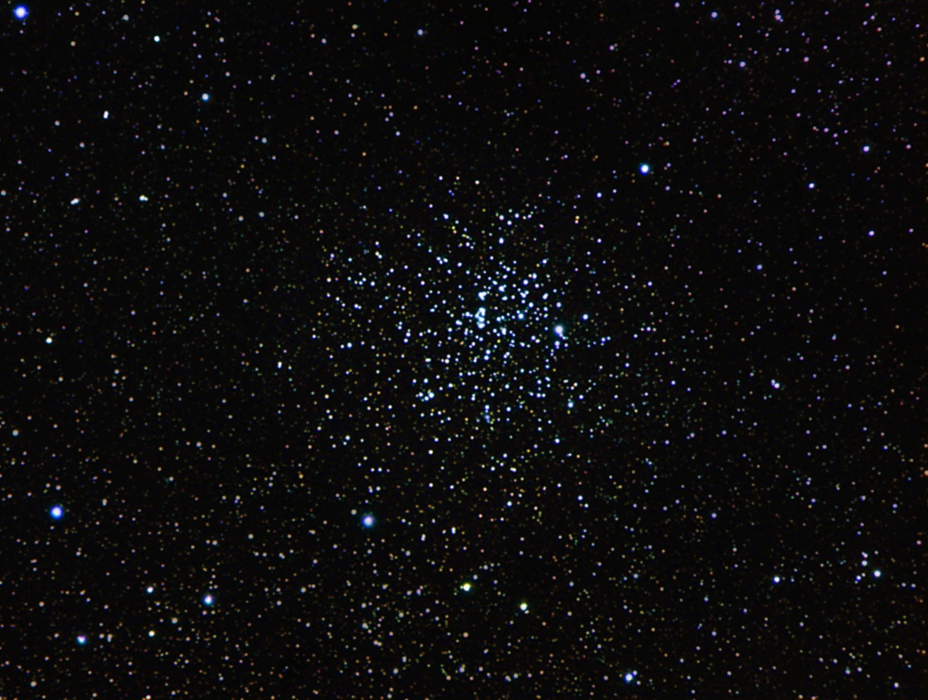 Halling Skies: Open Cluster M52...