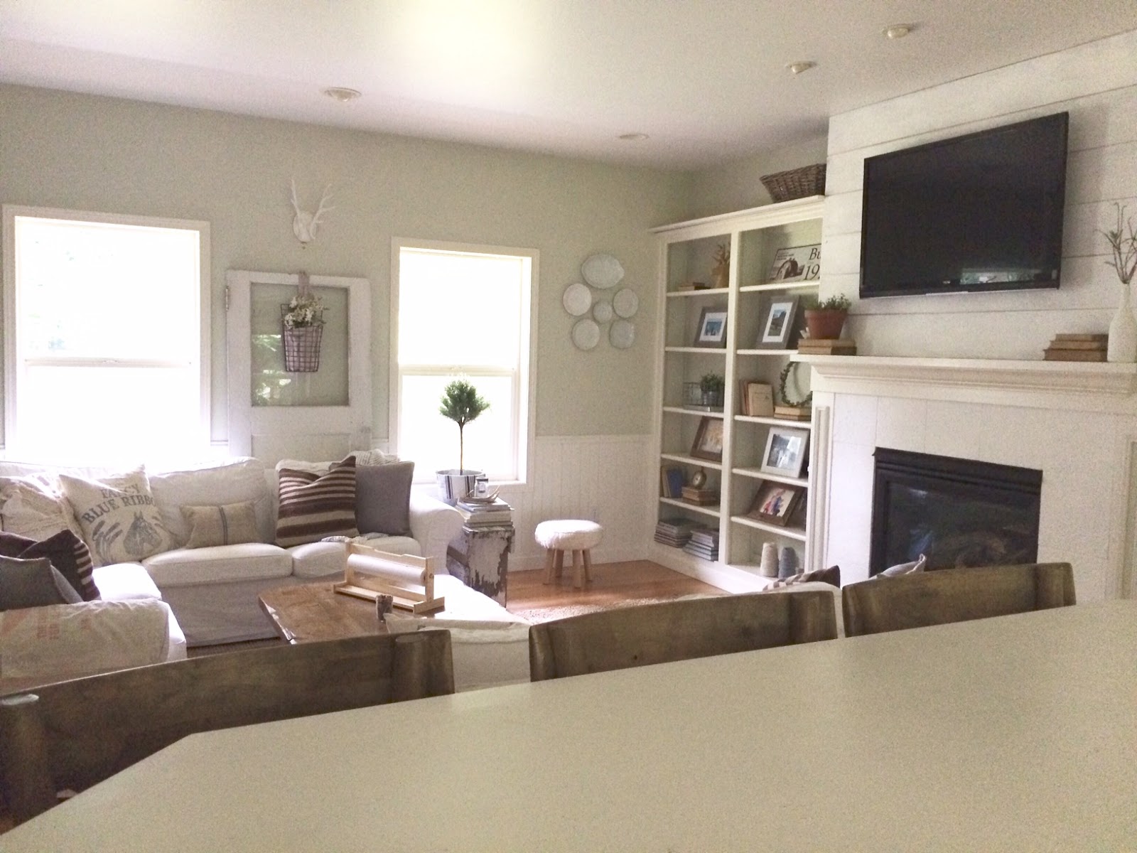 Little Farmstead: Farmhouse Style: Shiplap Update (Fireplace Before and ...
