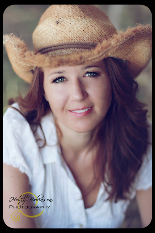 Holly Robinson Photography