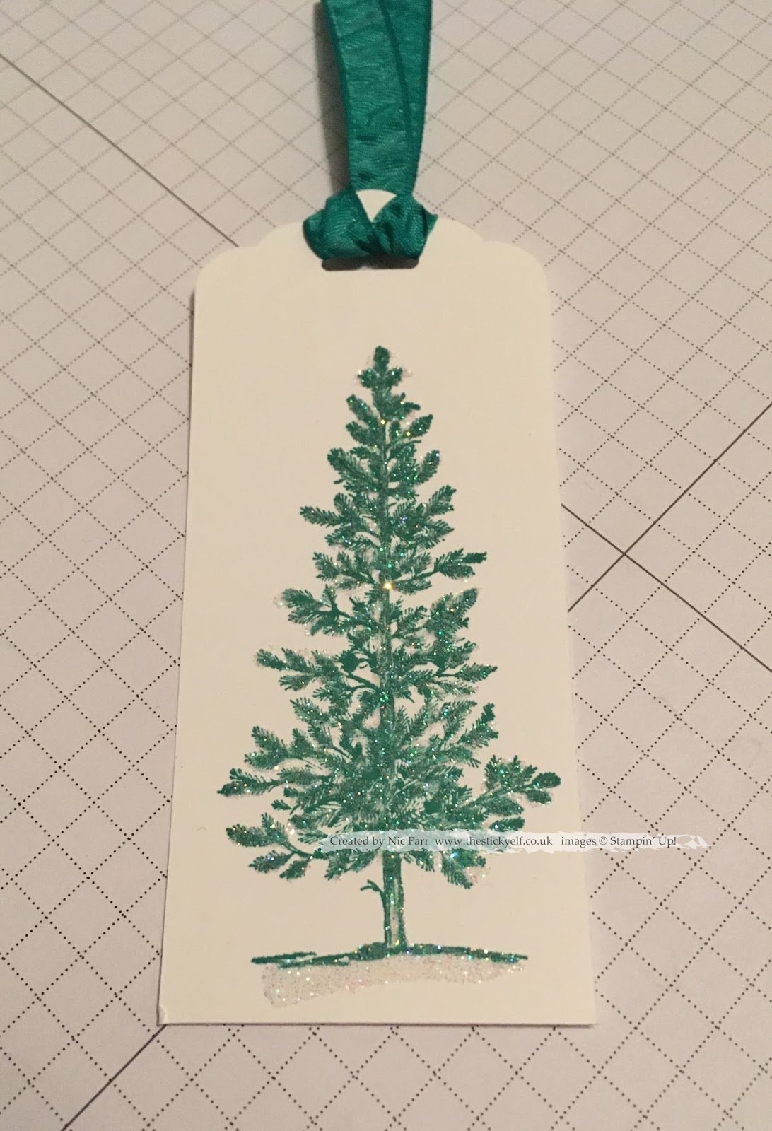 The Sticky Elf: Sparkly tree tag
