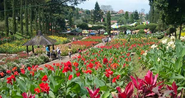 20 Tempat Wisata Di Bandung Yang Wajib Dikunjungi