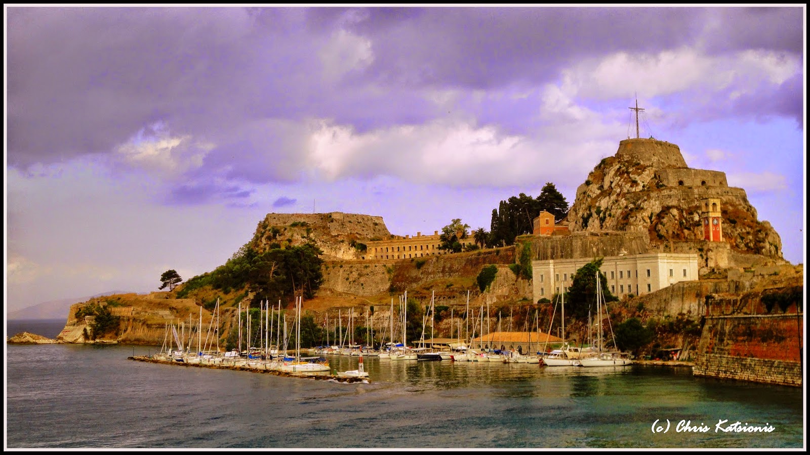 Travel in Clicks: Castles in Greece
