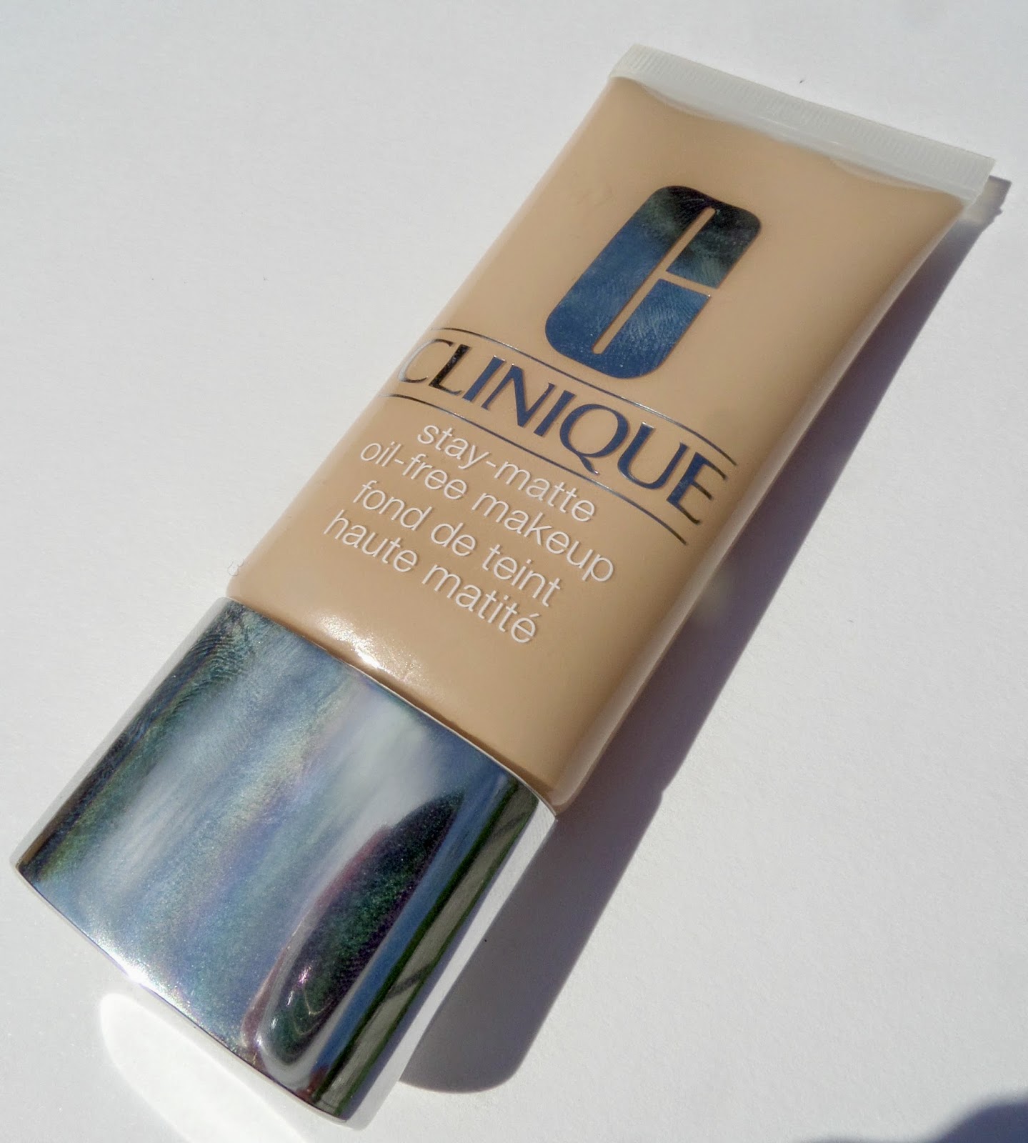 Review: Clinique Stay-Matte Oil-Free Makeup Foundation | Lauren Loves Blog