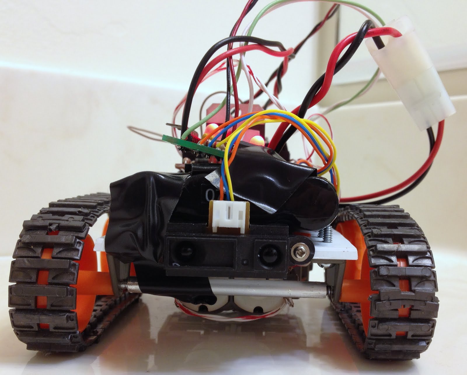 RoboSlave: Mini Sumo Robot Testing
