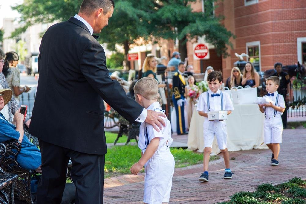 NickALive!: 'Squidward' Voice Actor Rodger Bumpass Marries High School ...
