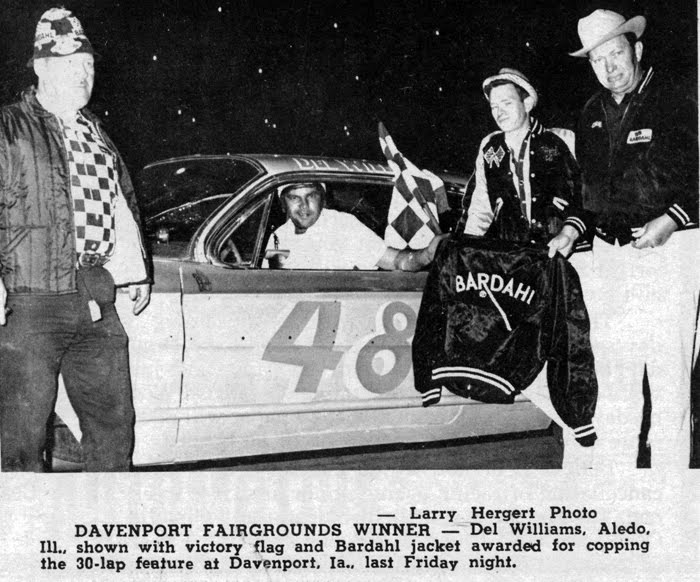 Midwest Racing Archives: May - 1967 (Click on photos to enlarge)