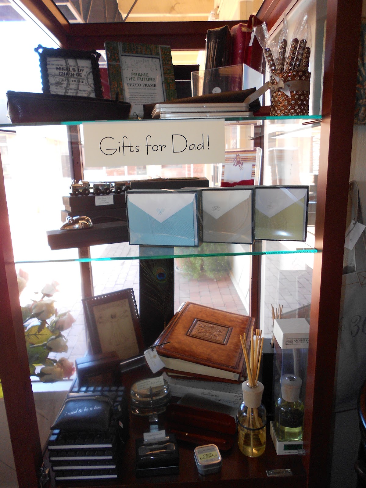 A Fine Line Stationery & Gifts