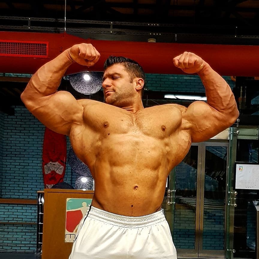 Muscle Lover: Turkish IFBB Elite Pro bodybuilder Firat Ürün