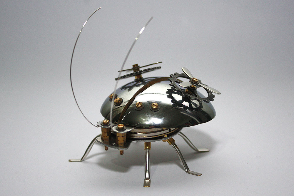 LA CIENCIA DE LA VIDA: Insectos steampunk de Tom Hardwidge
