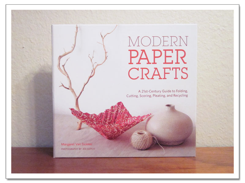 Lula Louise: Book Review – Modern Paper Crafts