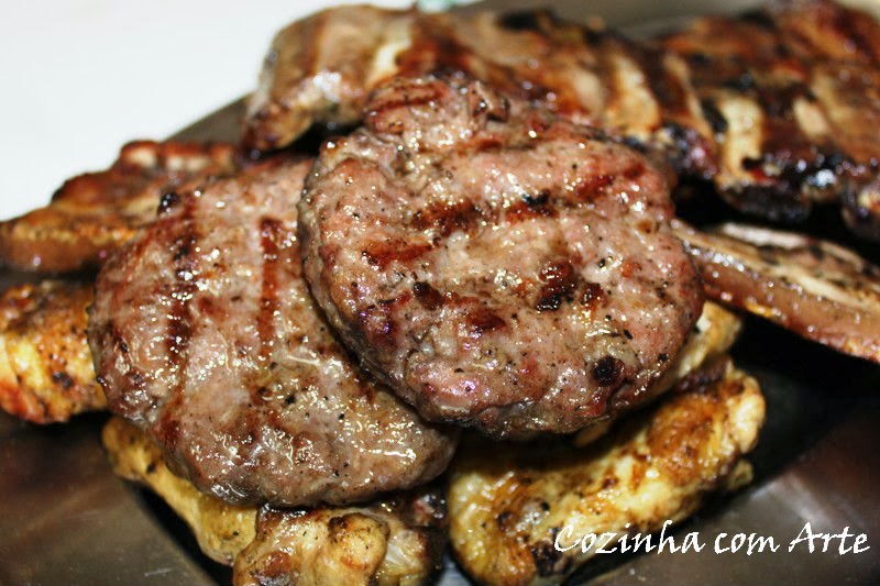 Cozinha com Arte: Grelhada Mista de porco preto