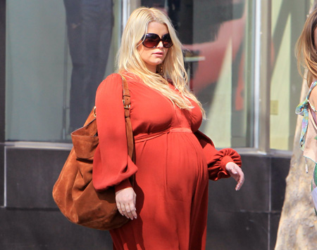 Oh My Freaking Stars!: OMFS! Jessica Simpson has some expensive fluff