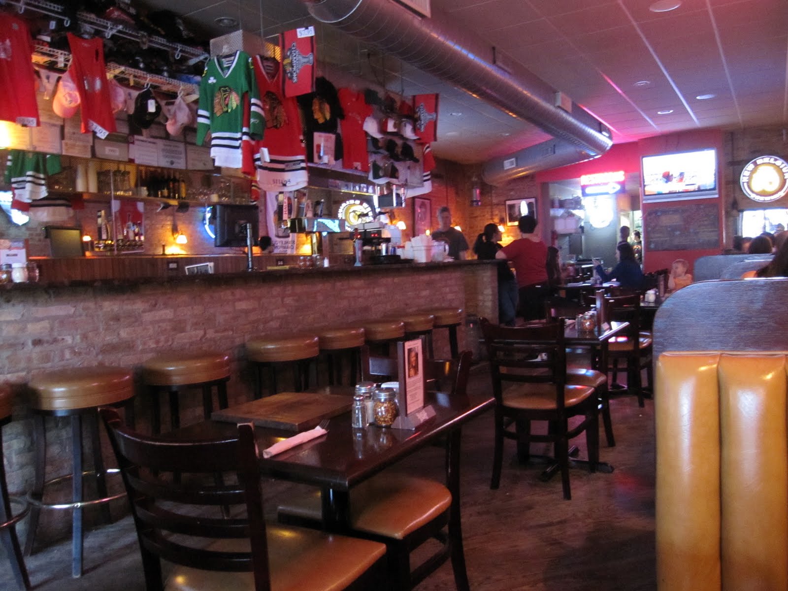 Chicago: Pequod's Pizza