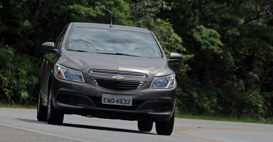 @ Imagens e Fotografias de: Fotos do Carro Chevrolet Prisma 10 lt