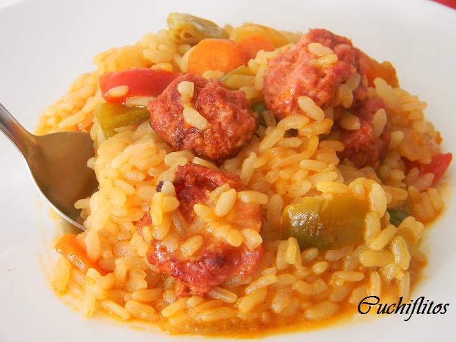 Cuchiflitos: Arroz con longaniza de Ternasco.