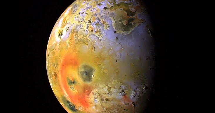 Γιγαντιαία «κύματα» λάβας εντοπίστηκαν στην επιφάνεια του δορυφόρου Ιώ