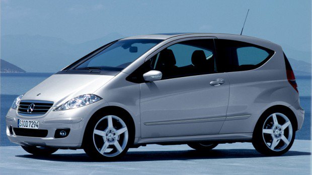 HISTÓRIA - MERCEDES CLASSE A