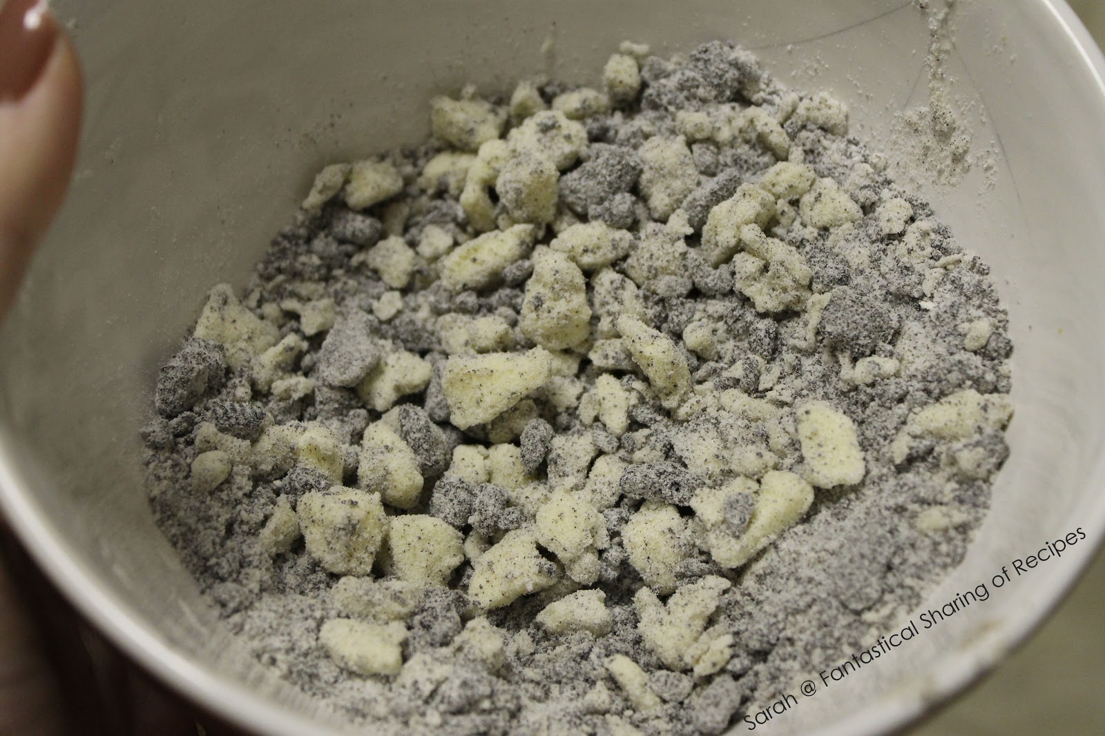 Fantastical Sharing of Recipes: Streusel Oreo Muffins