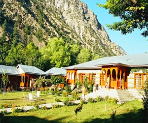 Hotels in Chitral Valley KPK with contact detail - Trango Tours