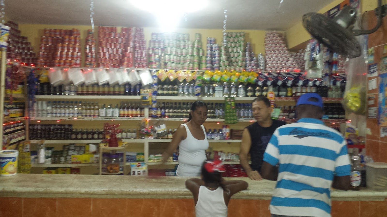 VIDEO FREE: Colmados