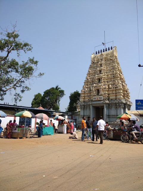 Tamilnadu Tourism: Pushparatheswarar Temple, Gnayiru Gramam – The Temple