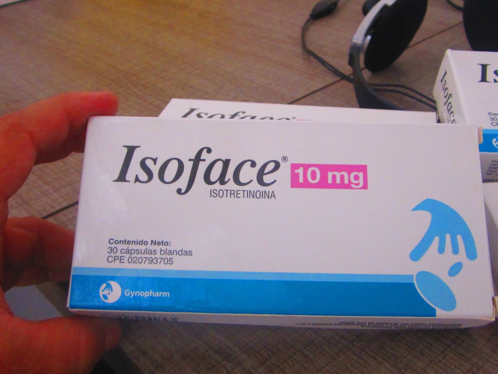 ELIMINAR EL ACNÉ PARA SIEMPRE CUTICLIN, ISOFACE O ISOTRETINOINA.