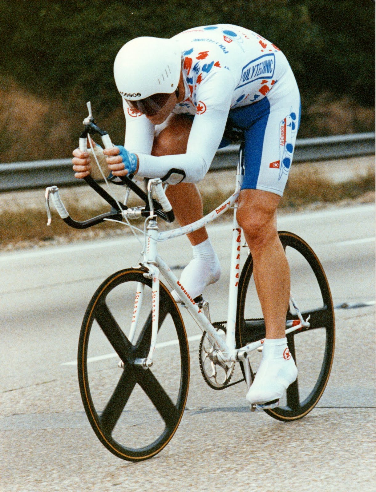 Lo pro cycling club: British time trialling from the 80s