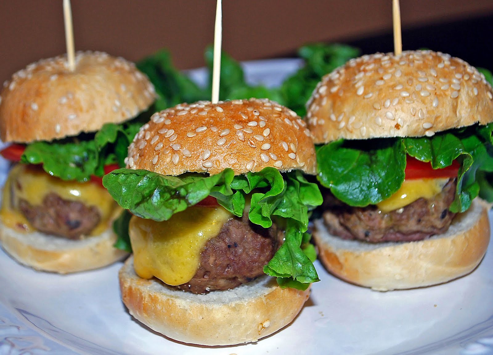 Betty CrockPot: Simple Crock Pot Sliders