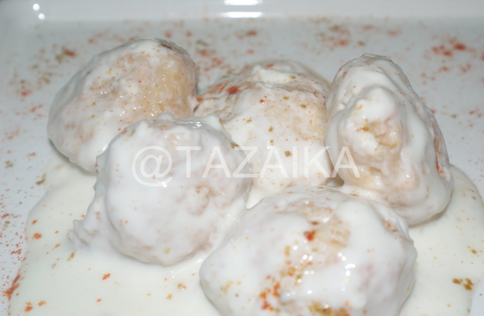 FOOD CAPITAL: DAHI WADA/DAHI BHALLE-SWEET AND SAVOURY VERSION!!!