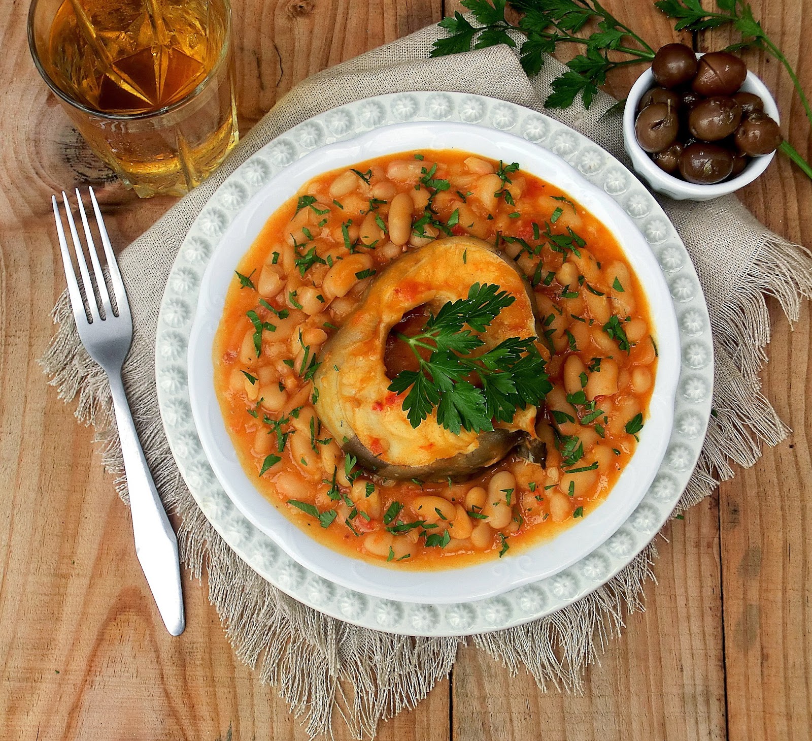 Nárwen's Cuisine - Sabores do Mundo : Safio Estufado com Feijão Branco