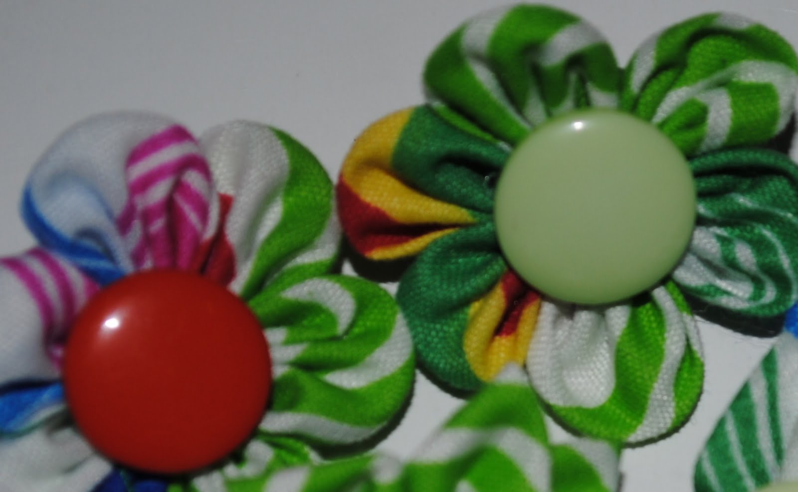 .: DESIGN PIN BUNGA COTTON