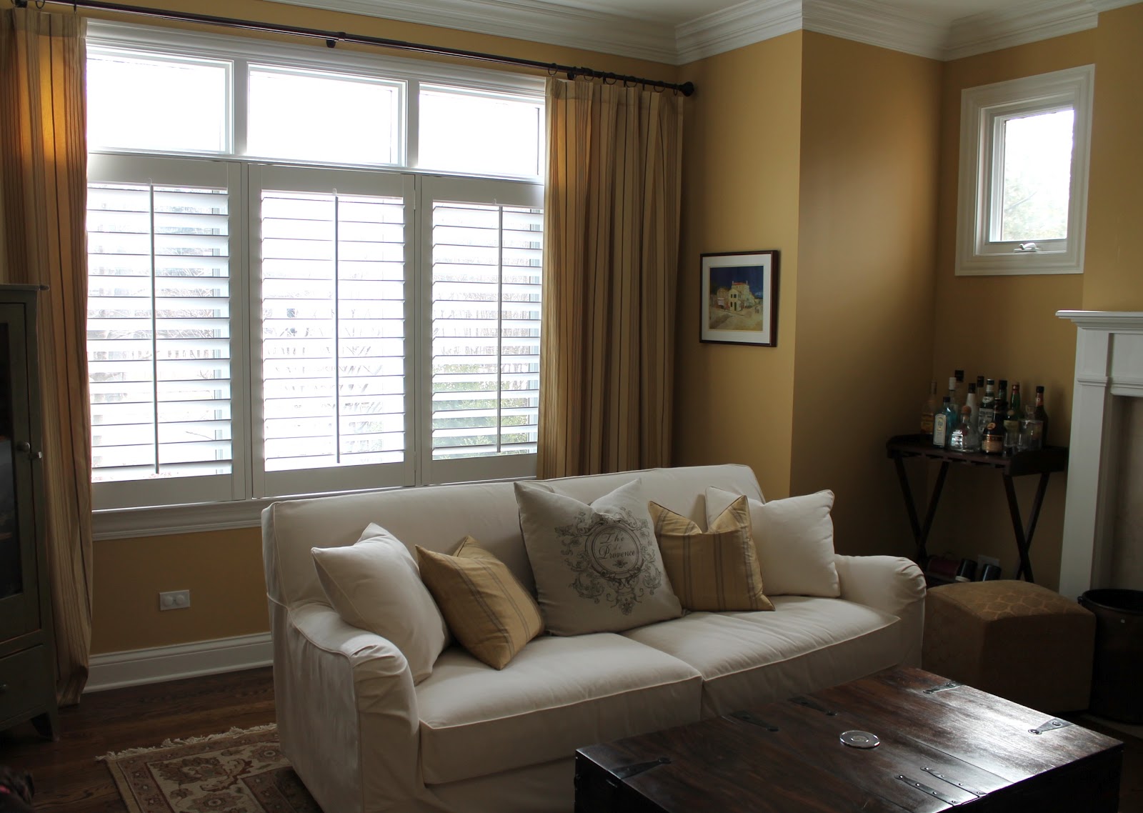 Designing Domesticity: Reader Renovation: Living Room Rearrangement