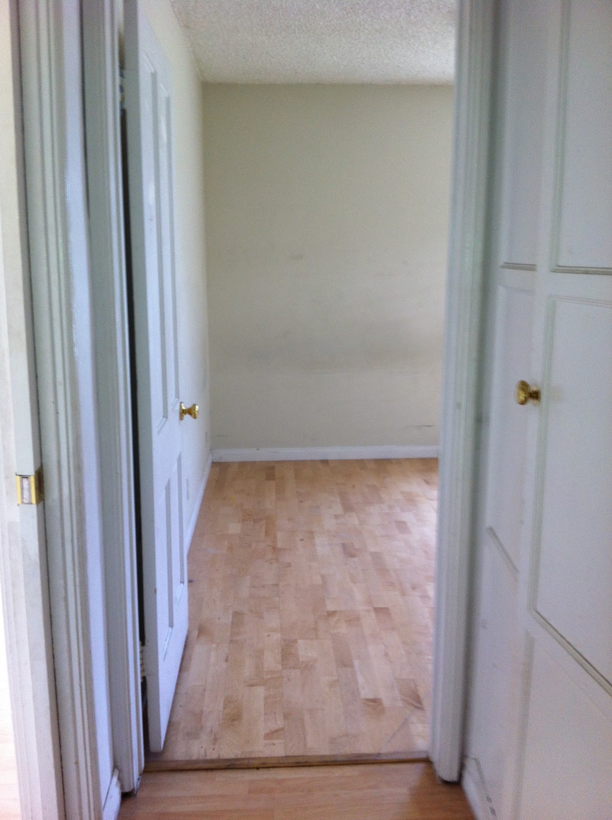 EvY at HomE: burbank houses: dumpy house