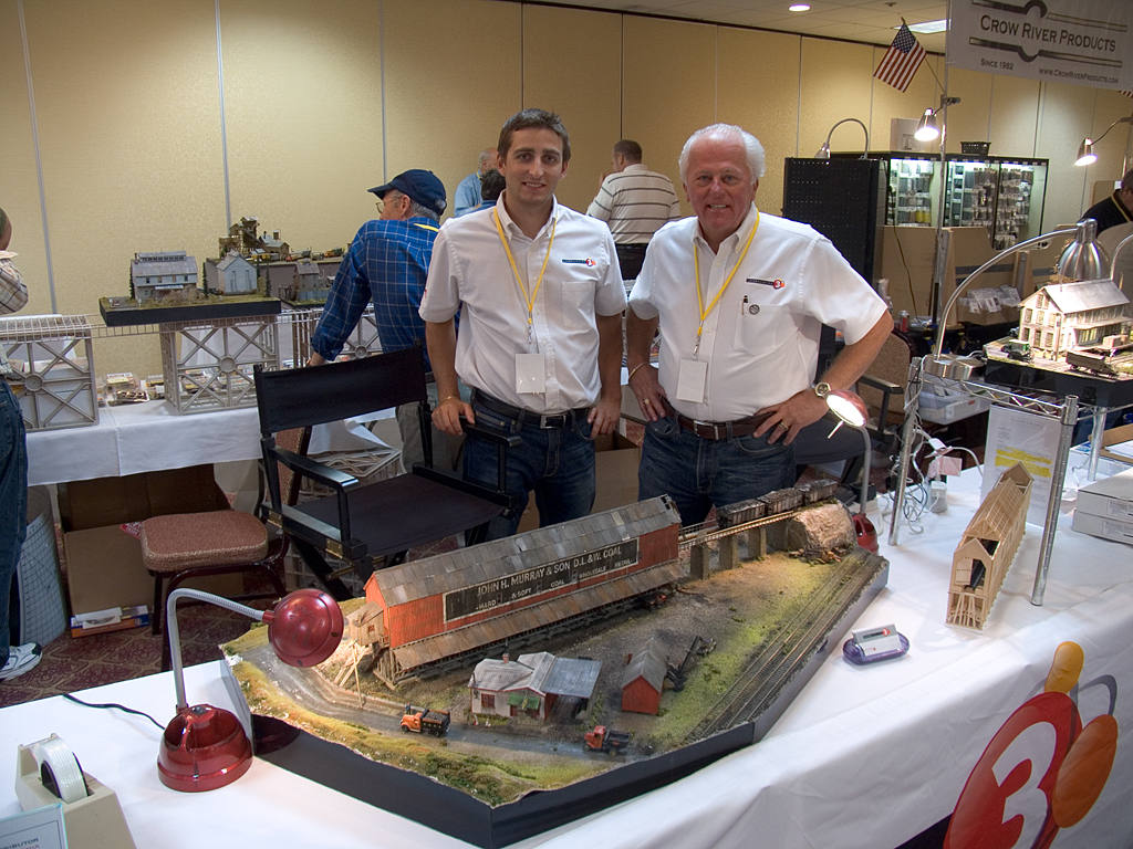 Lyon Valley Northern: Fine Scale Model Railroaders Expo: Day 2