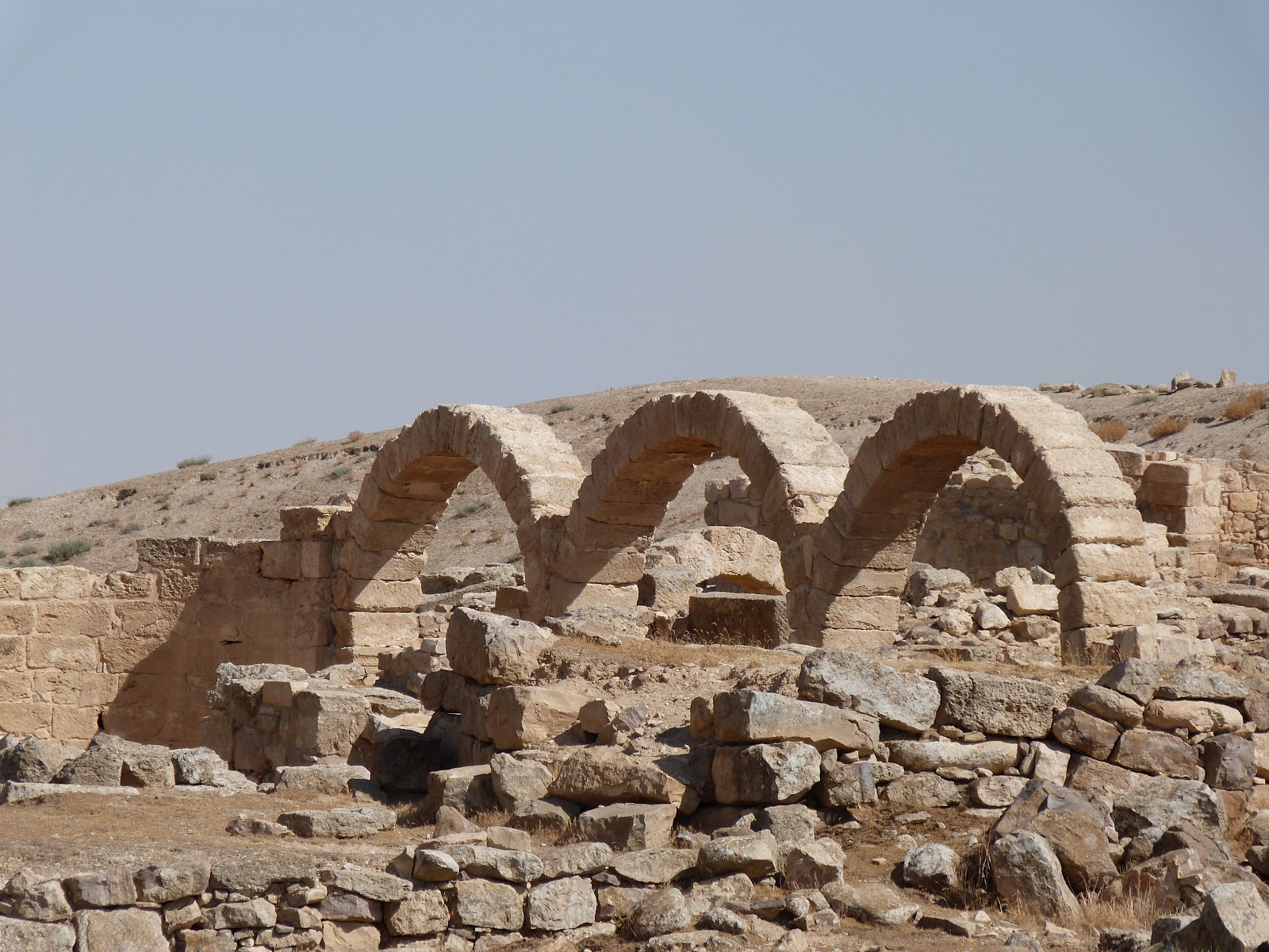 A bord de THIRA: Du lundi 2 au mardi 10 juillet : VOYAGE EN JORDANIE