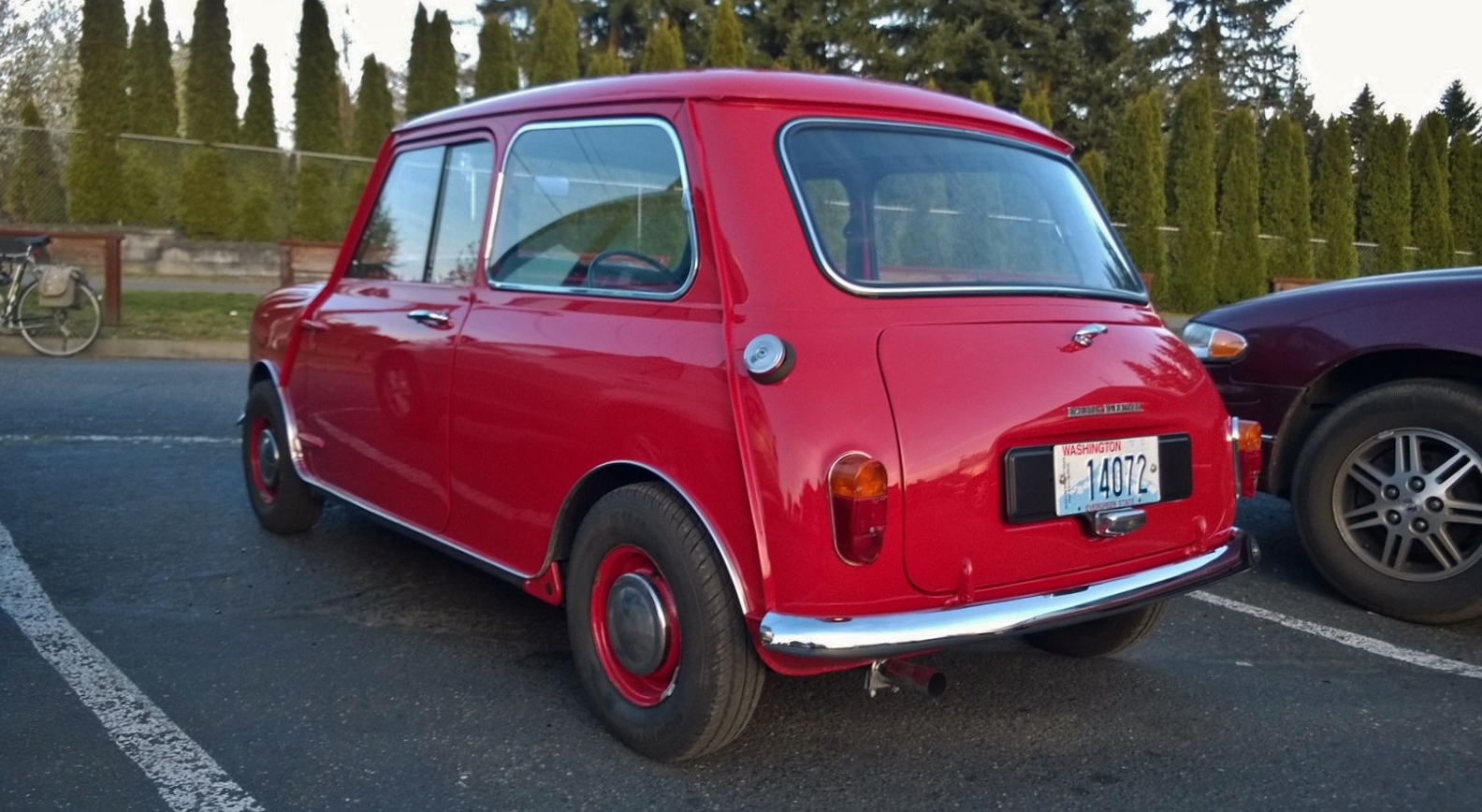 Seattle's Parked Cars: 1964 Morris Mini Minor