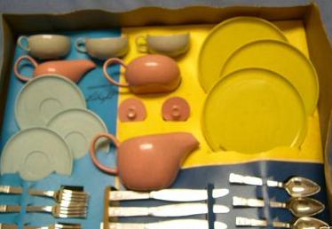 Melmac Central Vintage Melmac Dinnerware and Plastics Fantastic ...