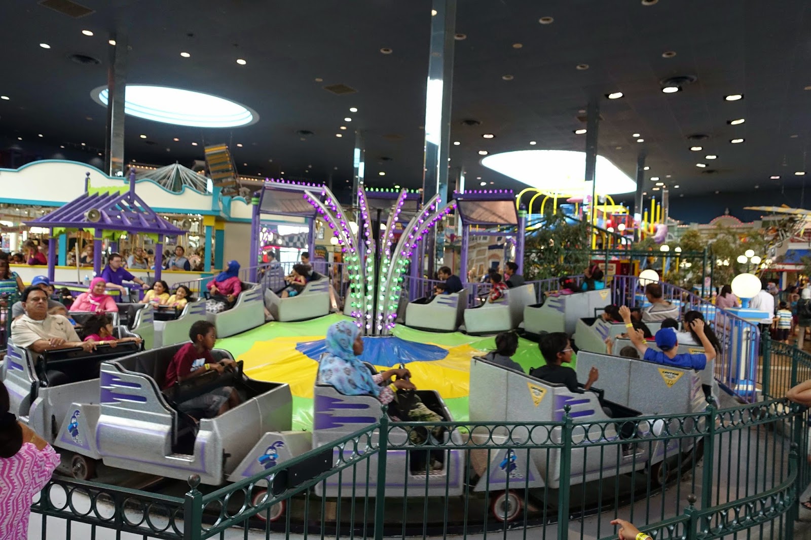 Malcolm's Can-Am Trip: Fantasy Fair