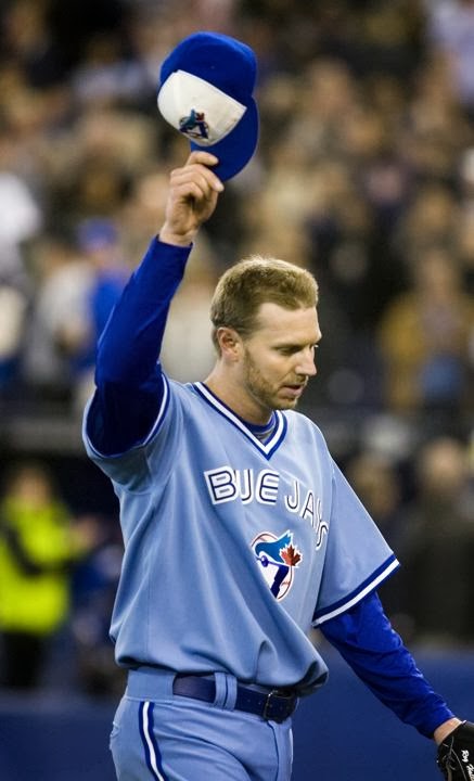 Mulliniks' Moustache: Mulliniks’ Moustache #6 – Rogers Centre Fan “Quirks”