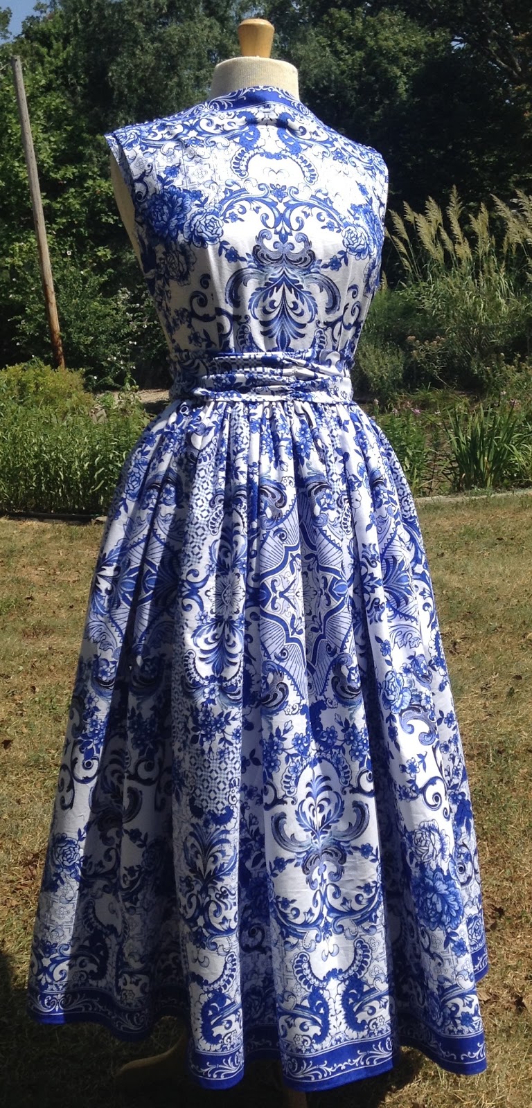 Show Me Sewing: Blue and White Porcelain Dress