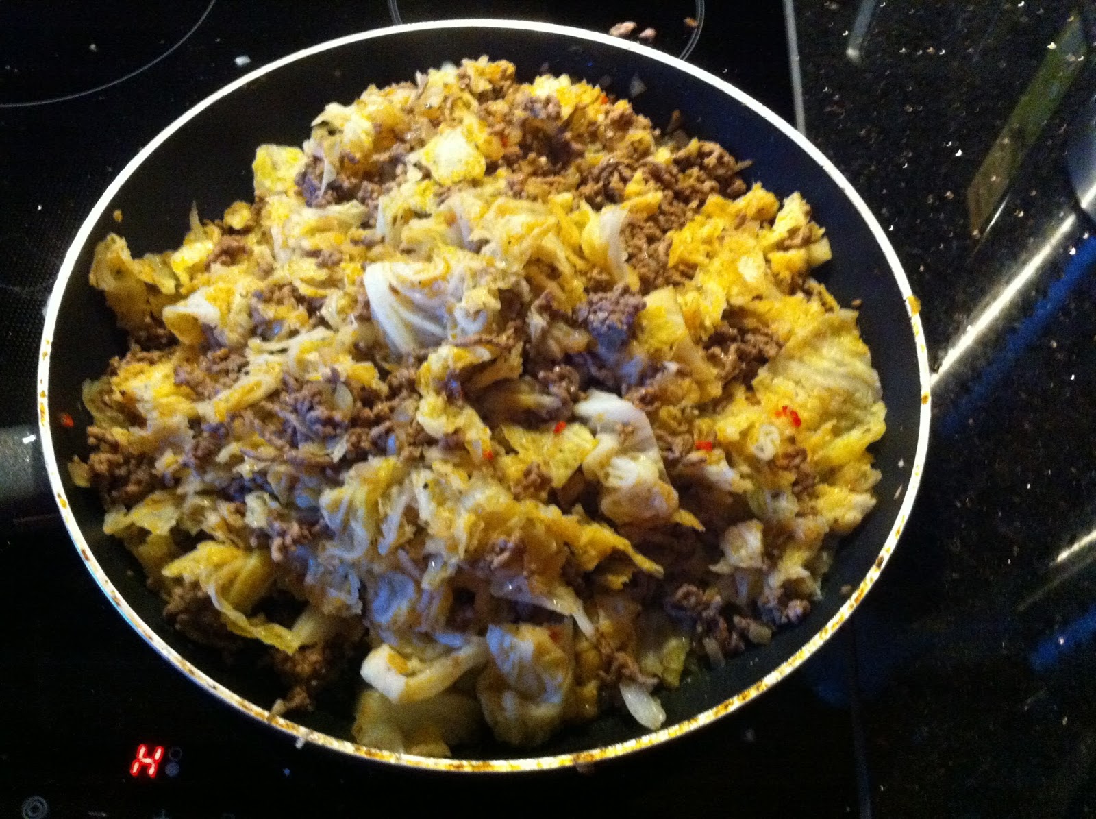 Wessels low carb Welt: Wirsingkohl-Hackfleisch-Eintopf