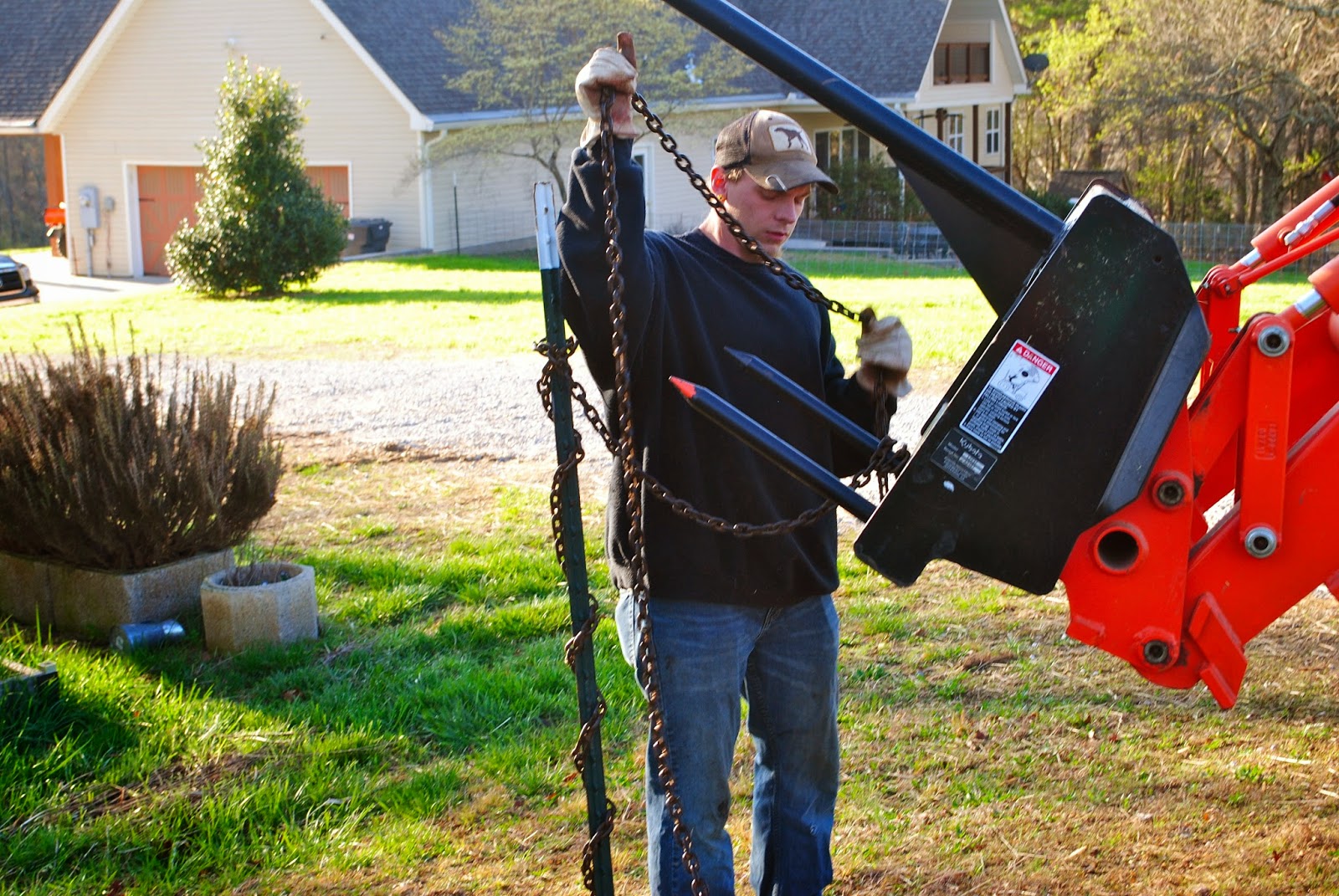 Adventures on Zephyr Hill Farm: DIY Rebar Grape Arbor