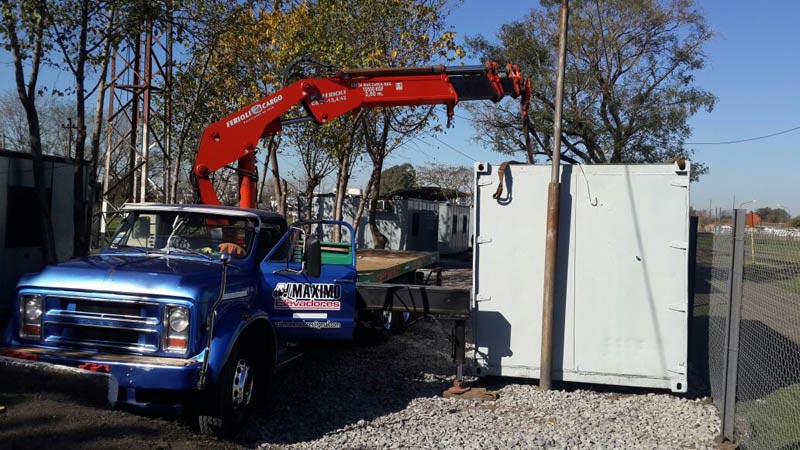 Qué son y para que sirven los camiones con hidrogrúa