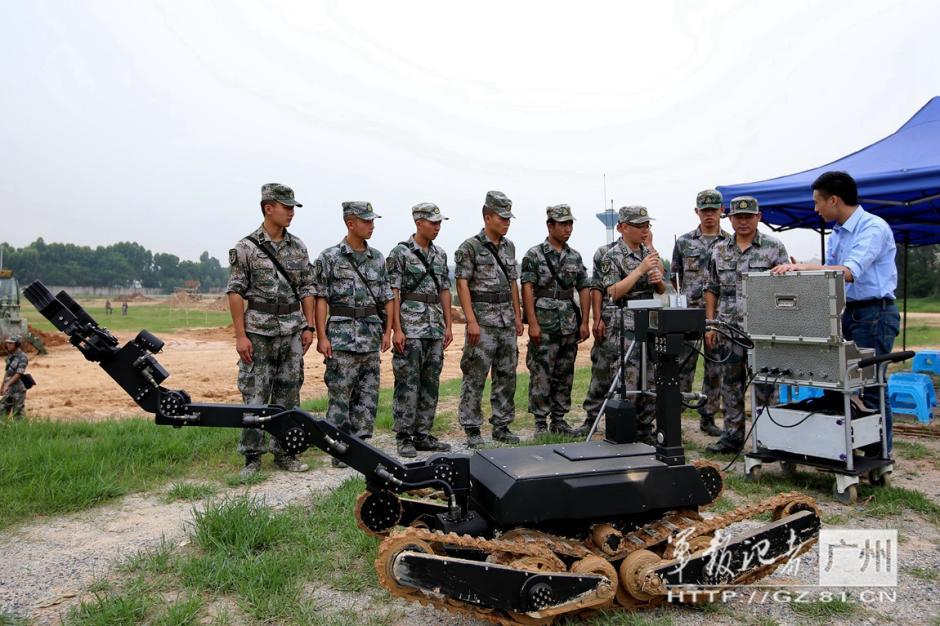 Asian Defence News: Chinese PLA military robots