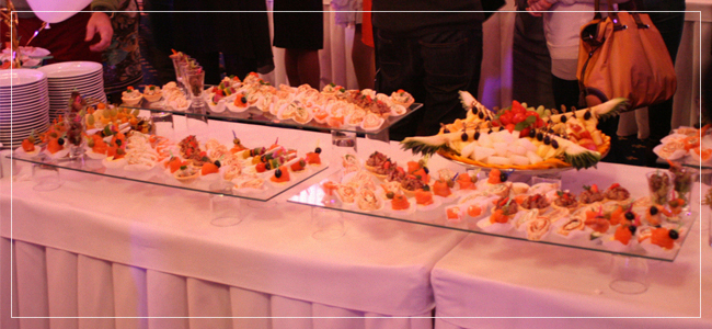 Блог бюро The Goort: Смешались в кучу кони, люди... или 20 лет ТАНИТ