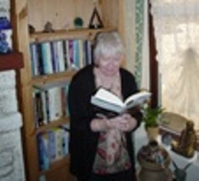 Marion Webb-De Sisto (Author of Crystal Skulls)