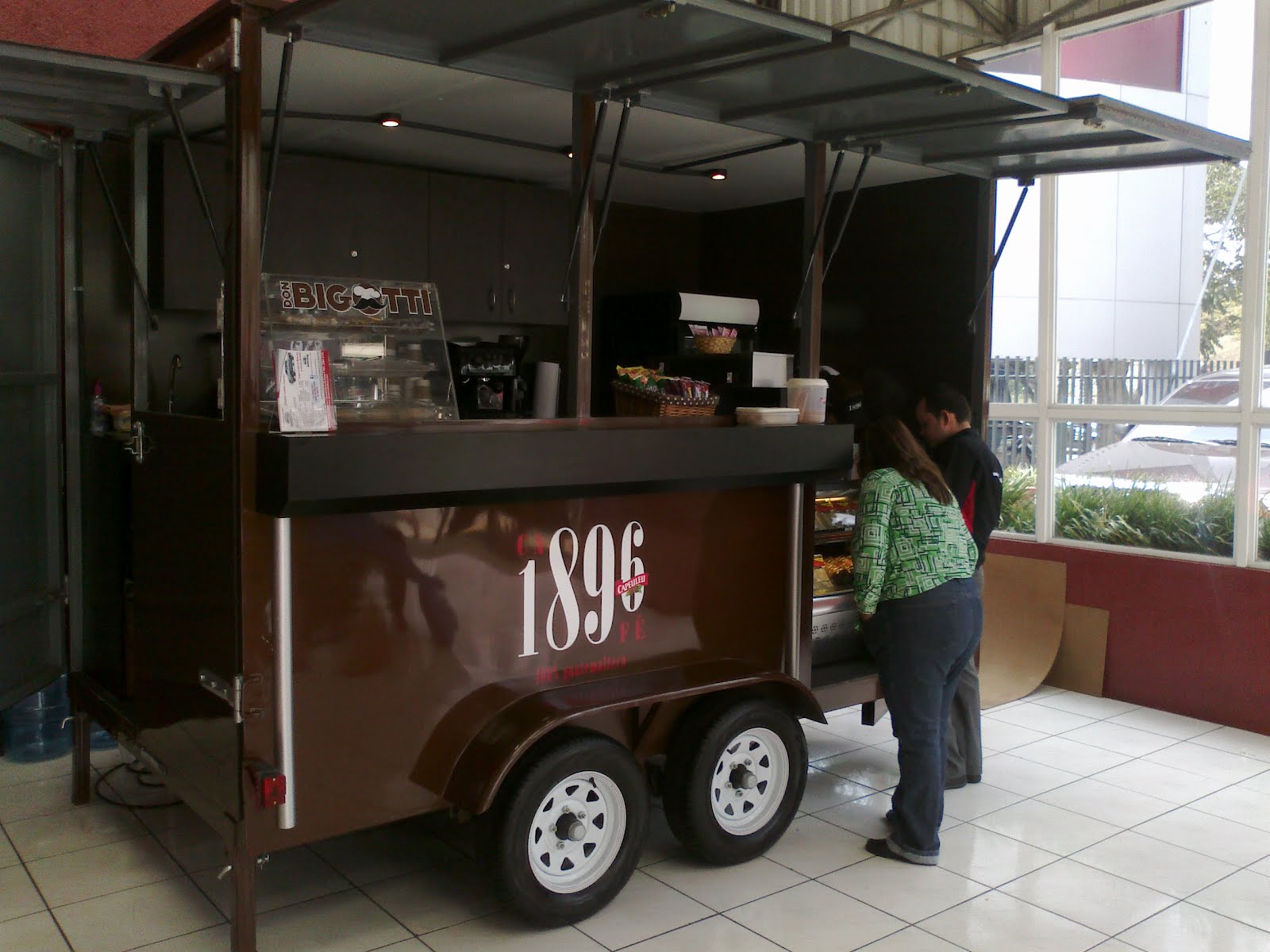 Taller de arquitectura Mariana M-Sobral: 1896 café movil