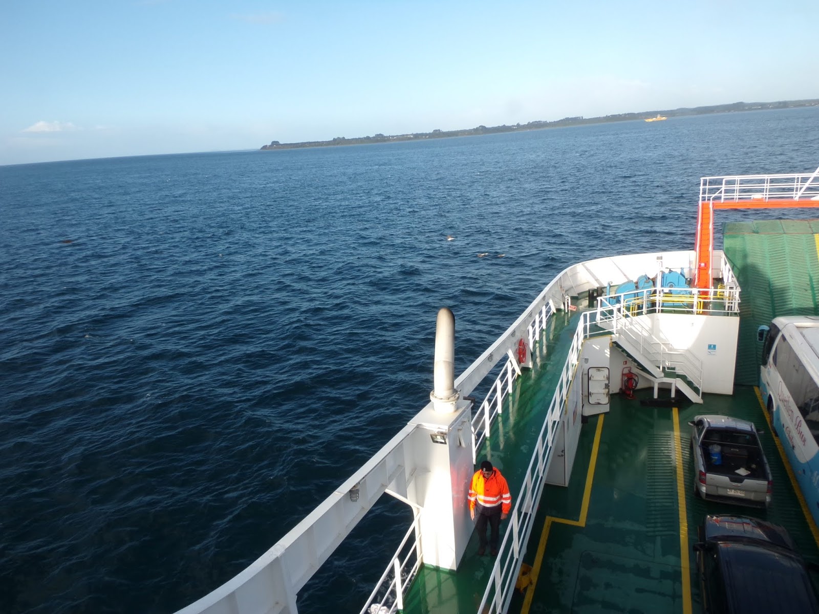 historias con pueblos: CRUCE DEL CANAL DE CHACAO CHILE