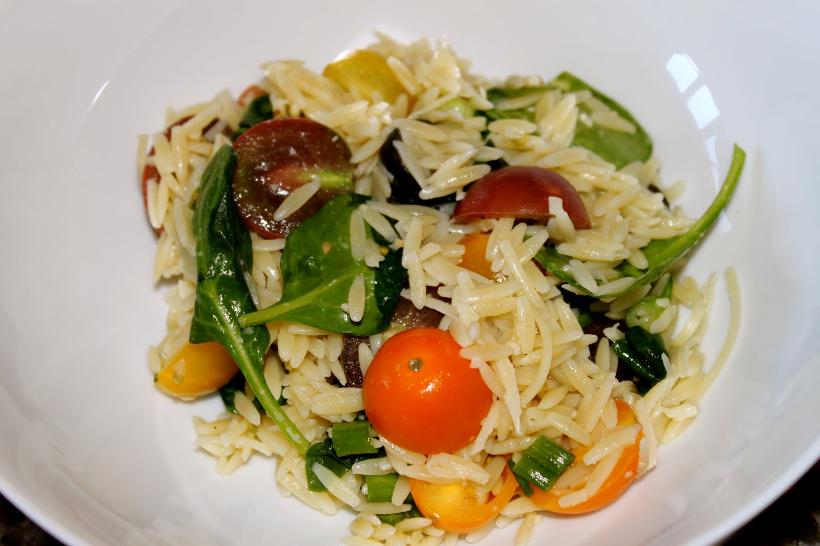 industrious justice: Recipe: Orzo with Spinach & Tomatoes